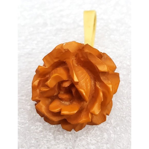 BAKELITE | Jewelry | Bakelite Deeply Carved Butterscotch Rose Flower ...